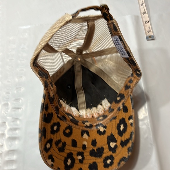 infinity her | Accessories | New Desert Air Hat Cheetah Print Bill Gray ...